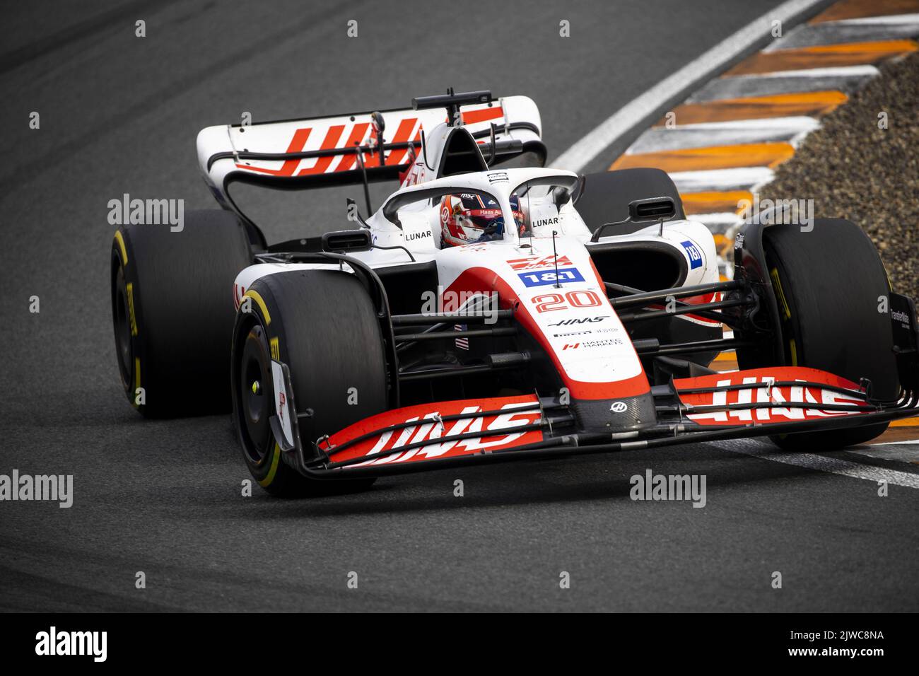 ZANDVOORT - Kevin Magnussen (20) with the Haas VF-22 during the F1 ...