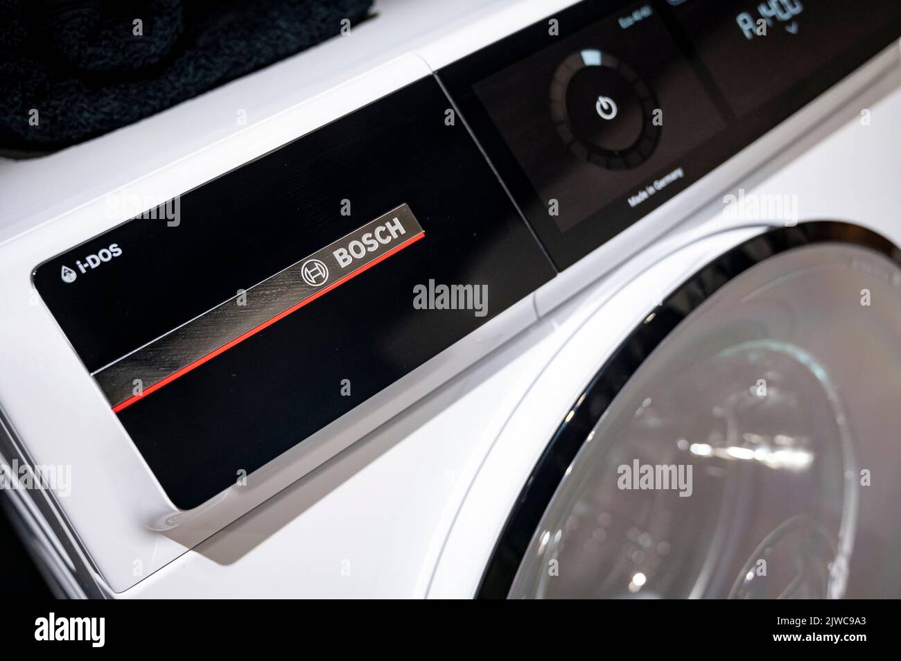Bosch washing machine hi-res stock photography and images - Alamy