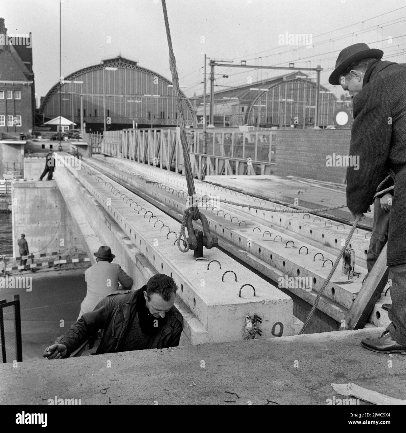 Image of the construction of a new railway bridge at the N.S. station ...