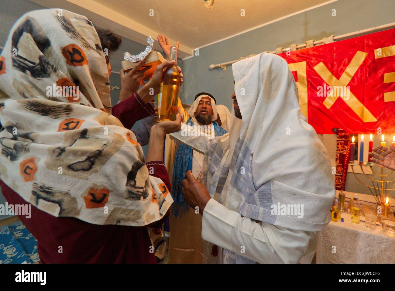 Orthodox jewish community hi-res stock photography and images - Alamy