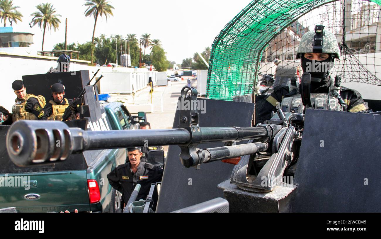 Iraqi swat hi-res stock photography and images - Alamy