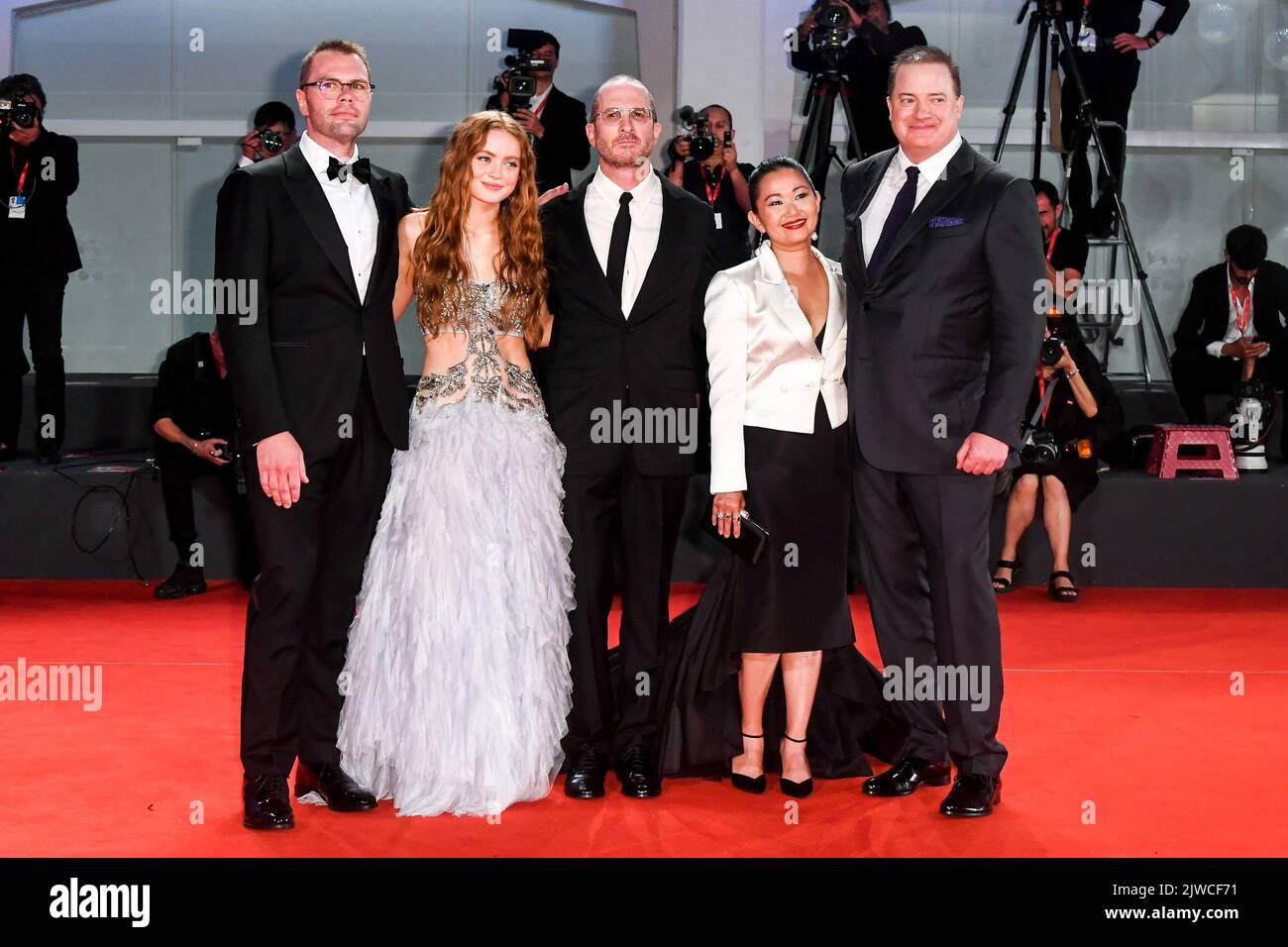 Ty Simpkins , Sadie Sink , Darren Aronofsky , Hong Chau , Brendan ...