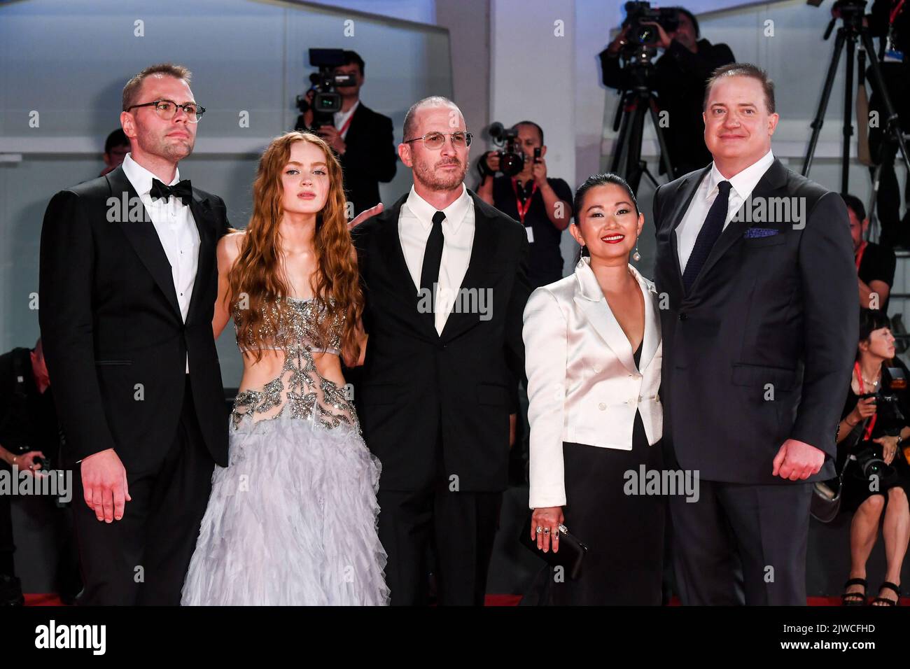 Ty Simpkins , Sadie Sink , Darren Aronofsky , Hong Chau , Brendan ...