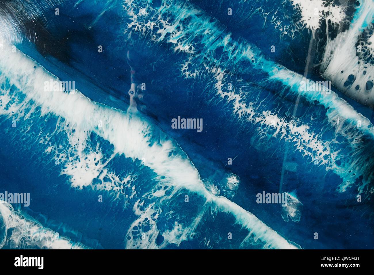 alcohol ink ocean wave persian blue water splash Stock Photo - Alamy