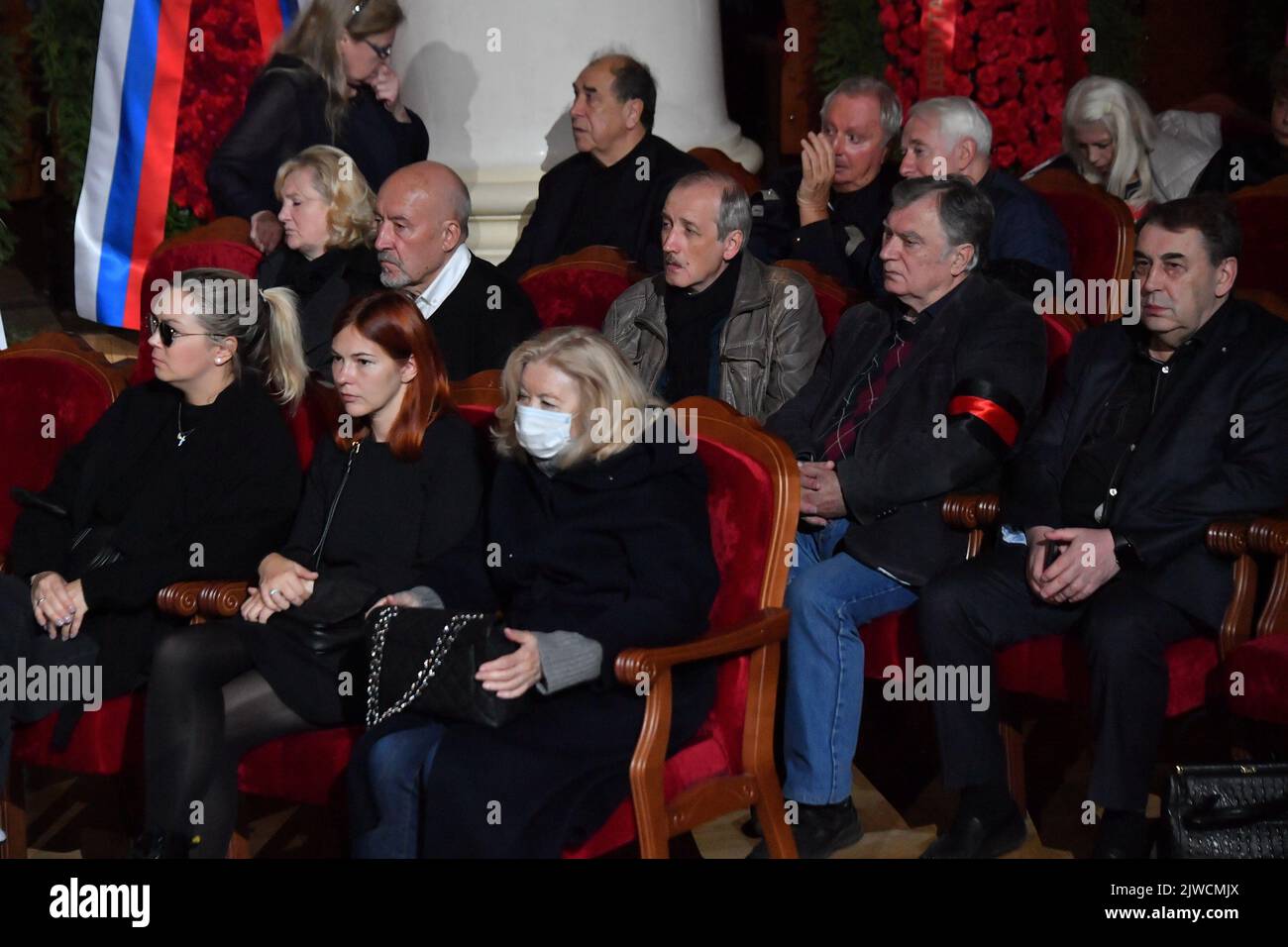 Moscow. The family near Mikhail Gorbachev's coffin at a ceremony of ...