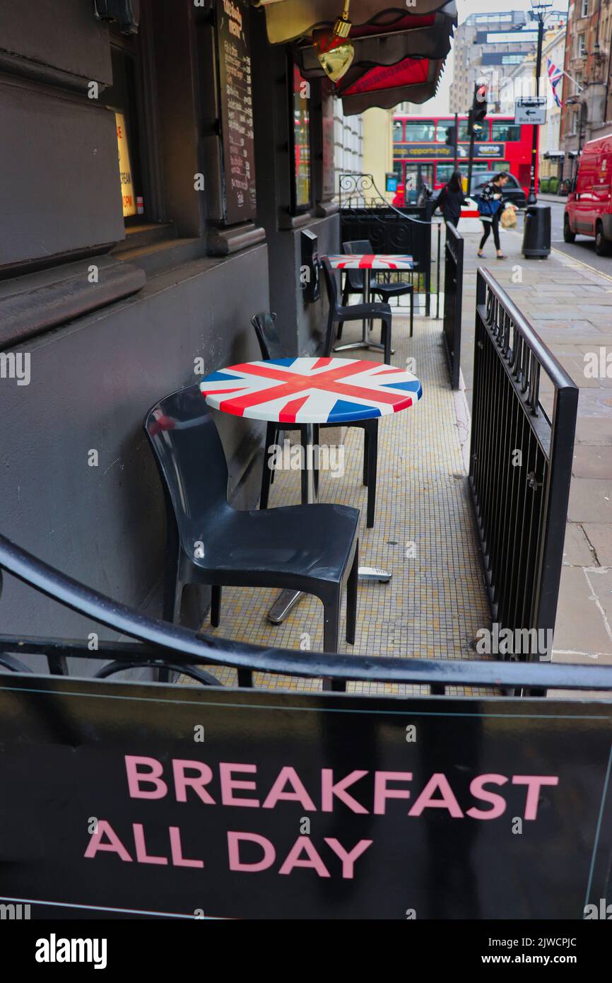 British London breakfast in a restaurant, free table Stock Photo - Alamy