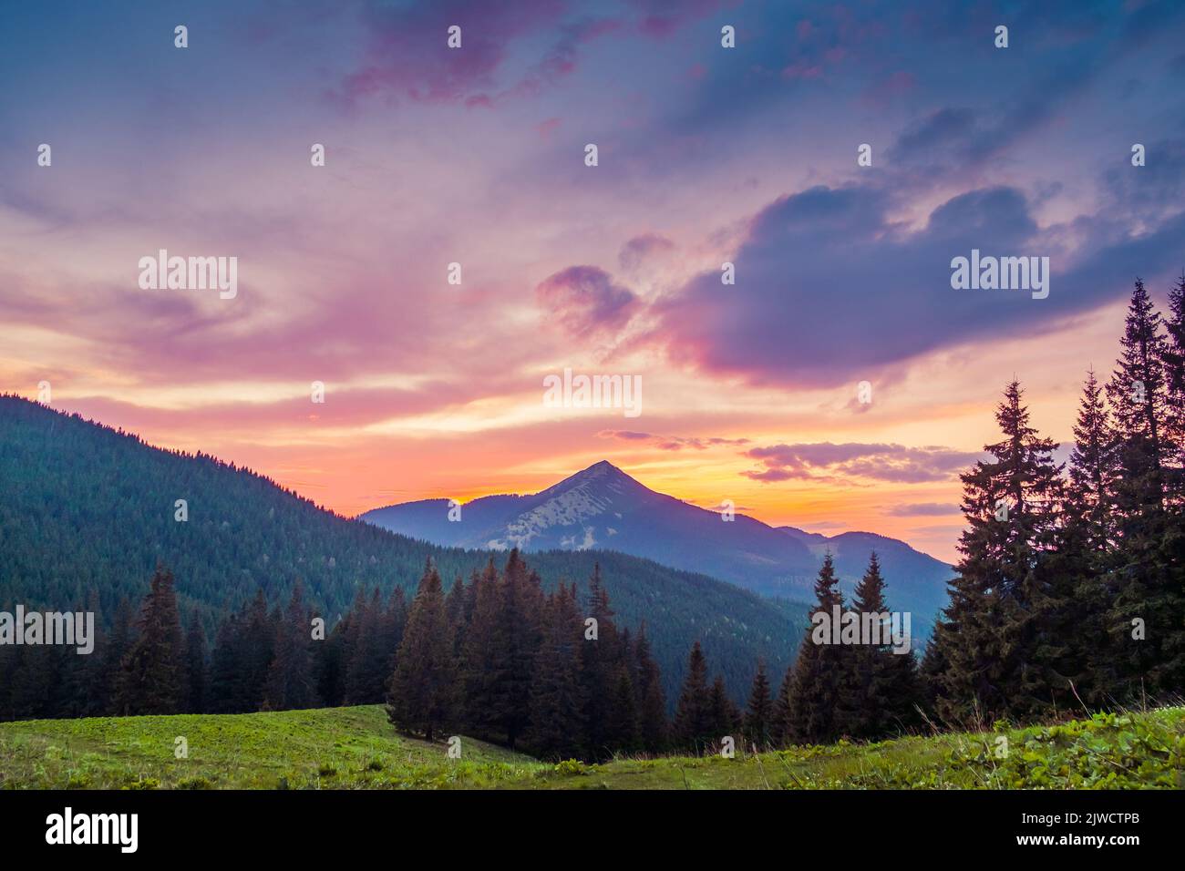Dawn and sky and outdoor adventure beautiful scenery hi-res stock ...