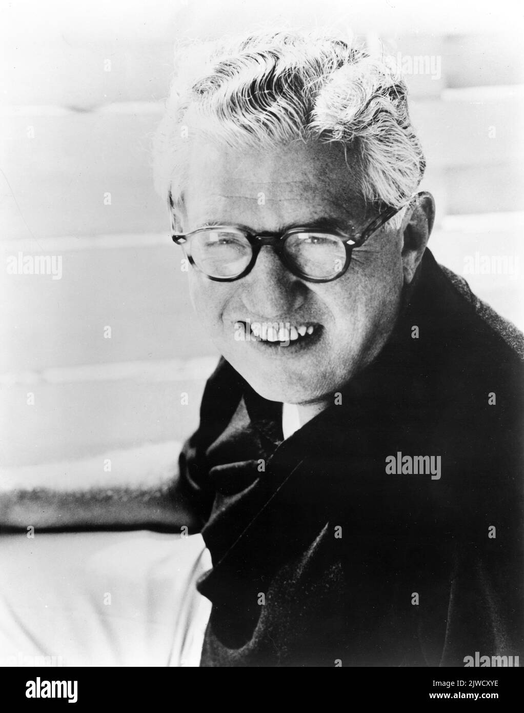 Jennifer jones portrait hi-res stock photography and images - Alamy