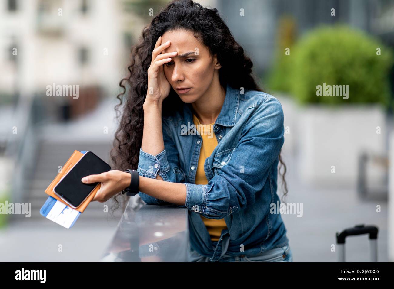 Delayed young hi-res stock photography and images - Alamy