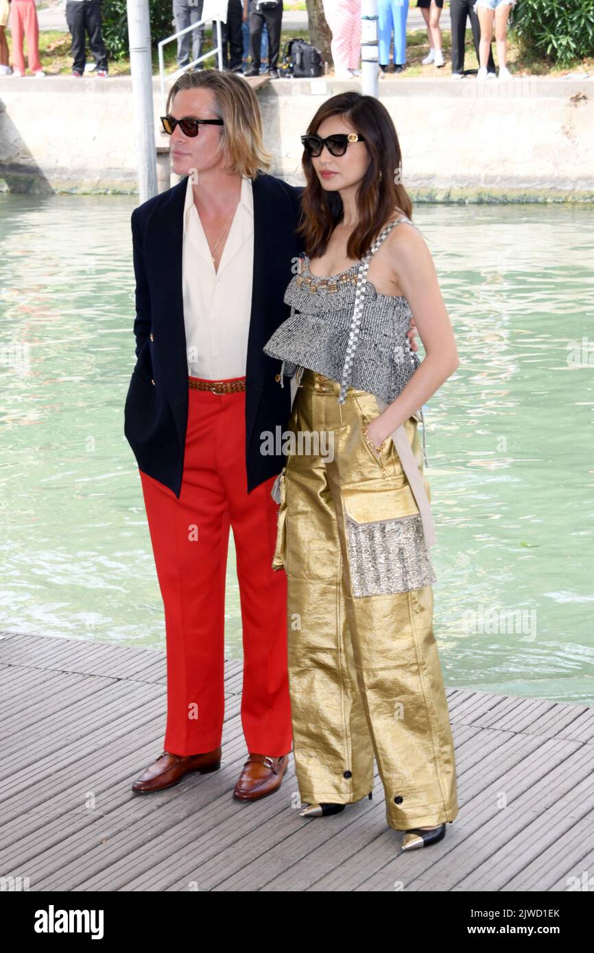 Chris pine and gemma chan hi-res stock photography and images - Alamy