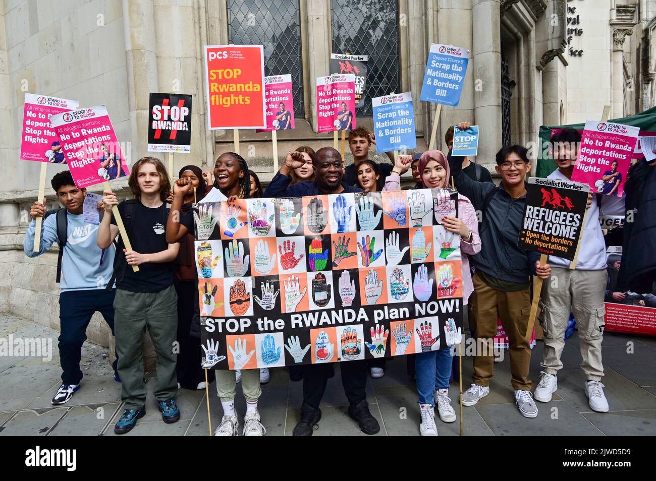 Royal Courts of Justice, London, UK. 5th Sep, 2022. A group of ...