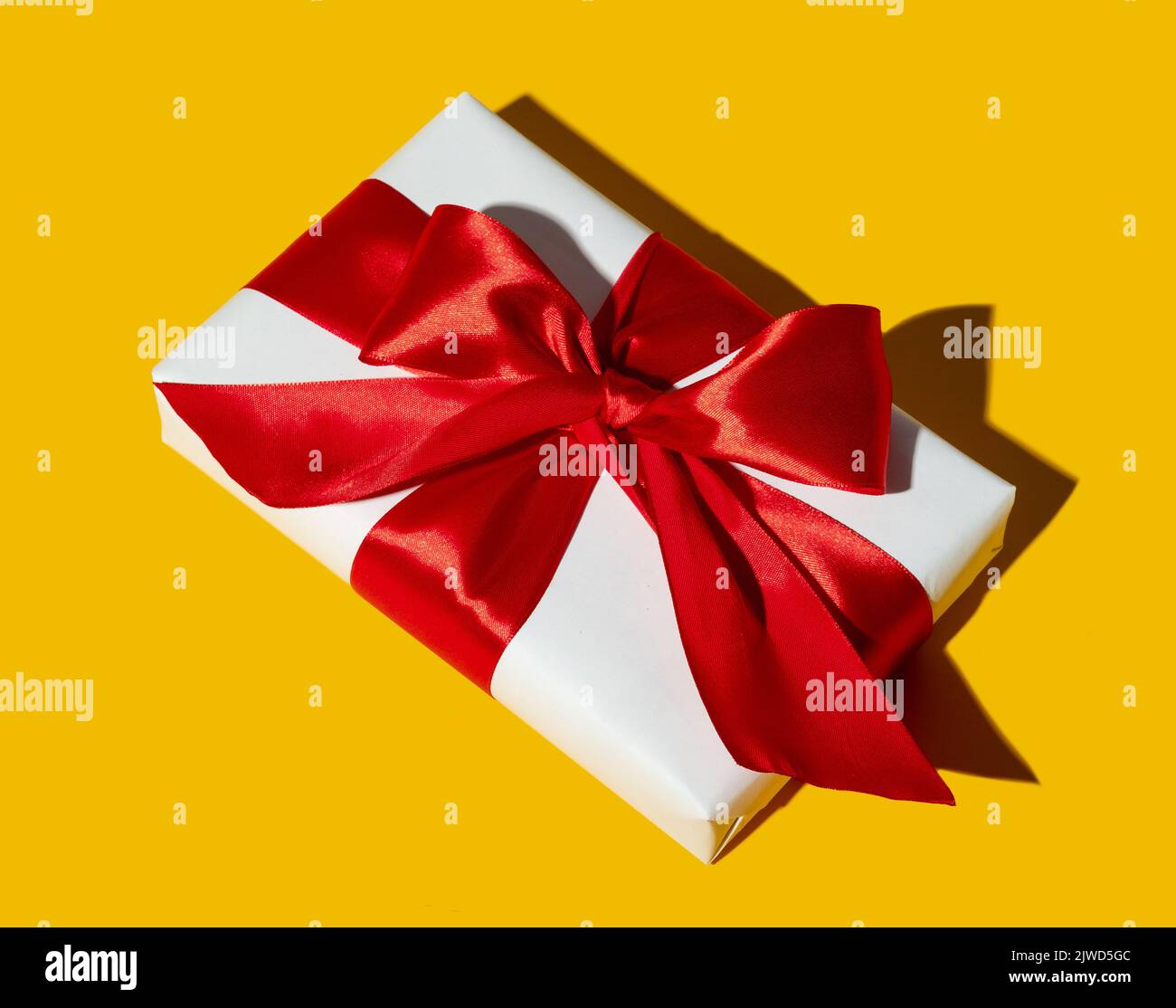 Long gift box hi-res stock photography and images - Alamy