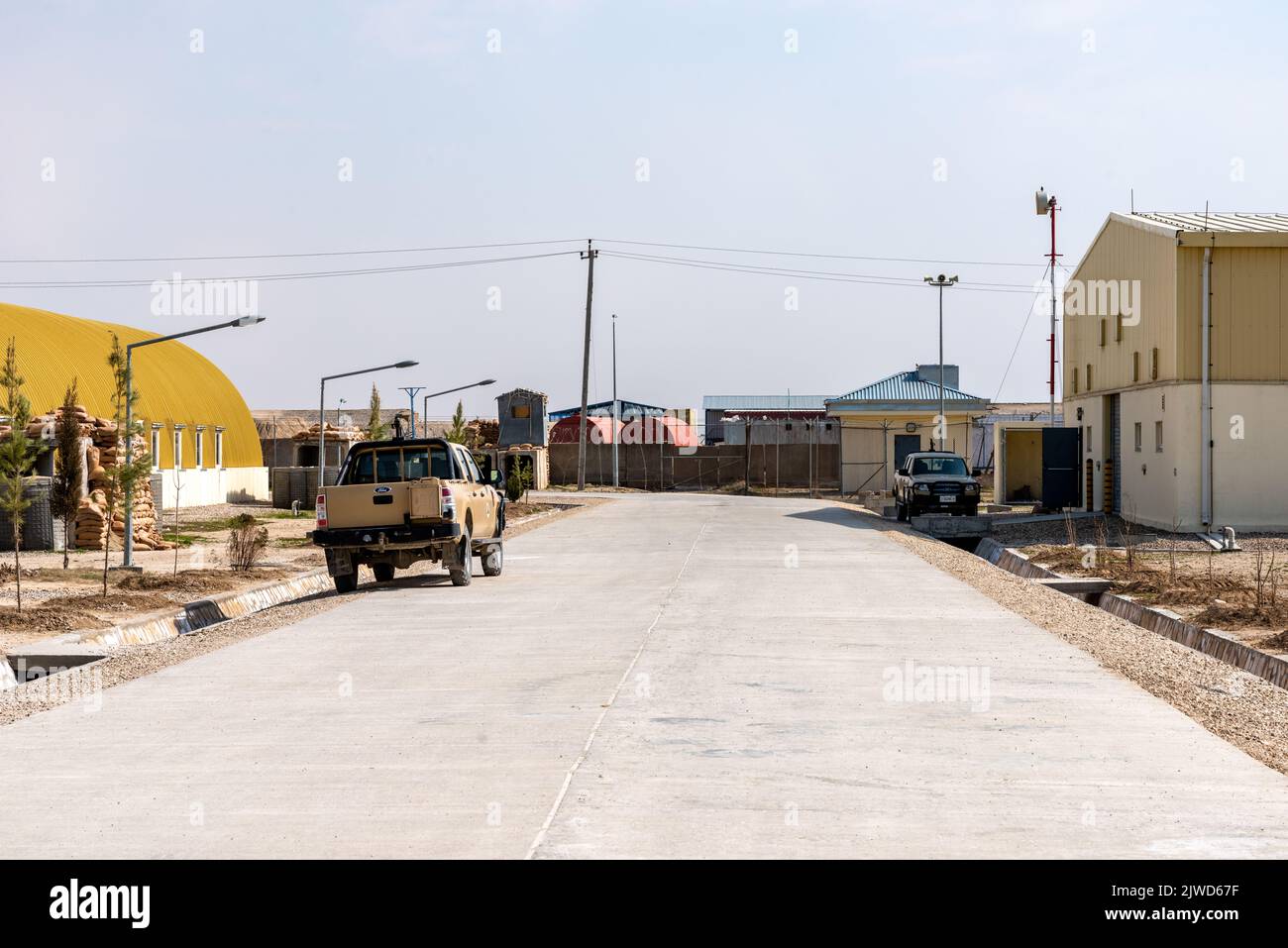 Bundeswehr in Afghanistan - Luftwaffenstützpunkt der Afghanischen ...