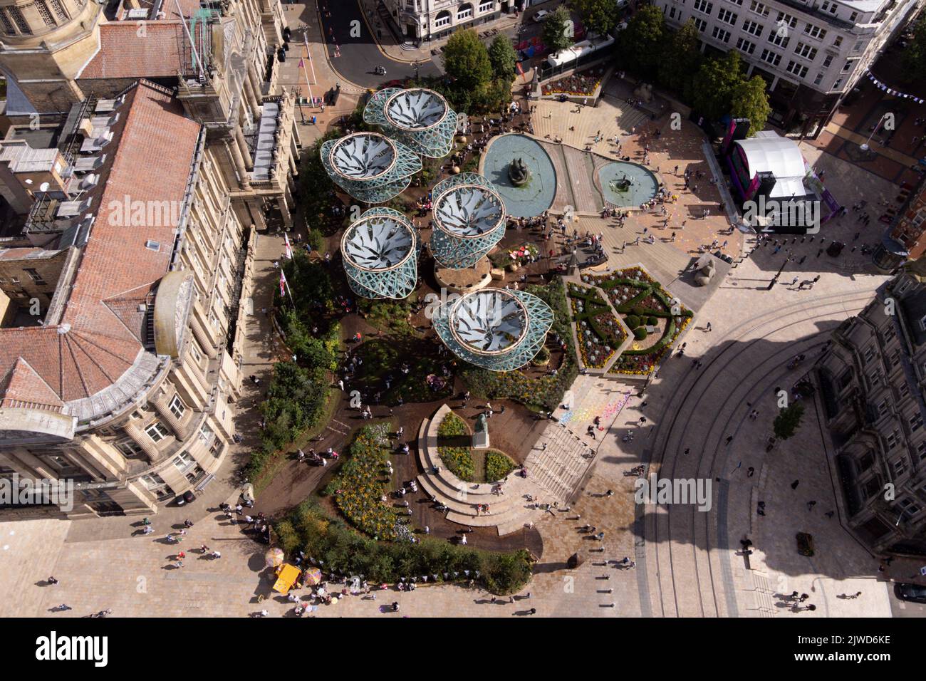 Cross pollination hi-res stock photography and images - Alamy