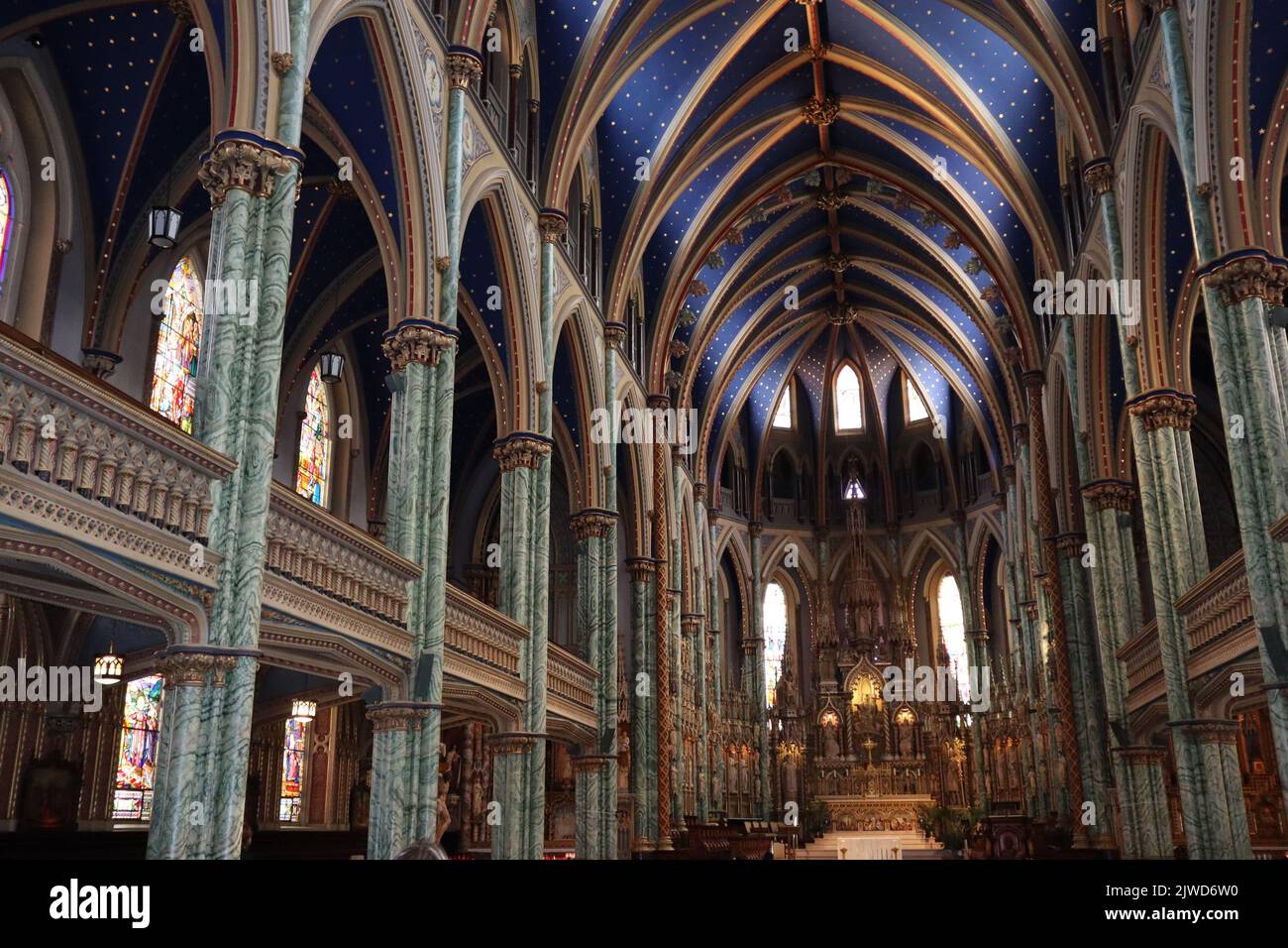The beautiful interior of a Catholic church Stock Photo - Alamy
