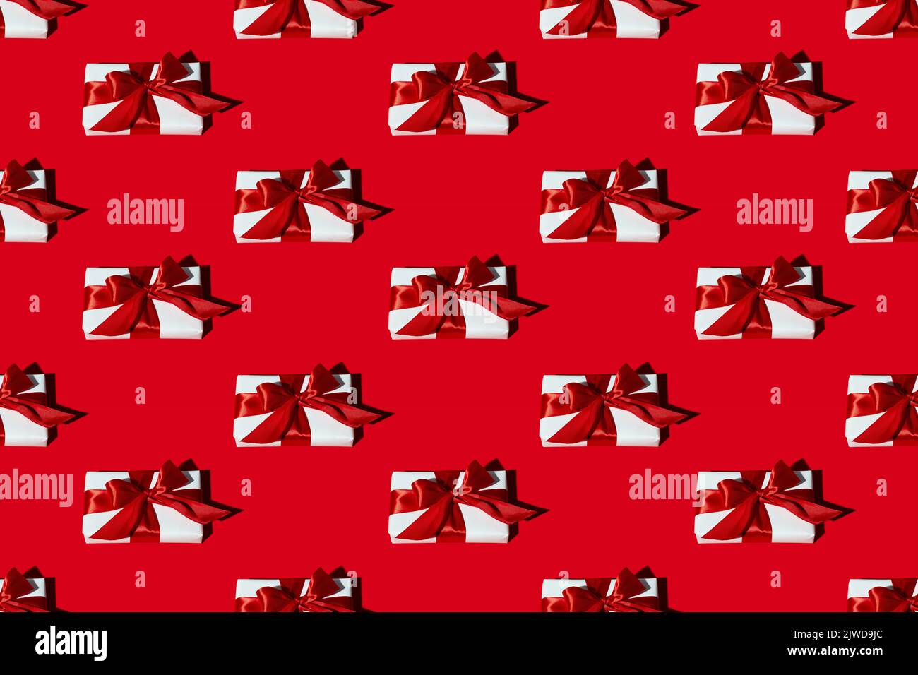 Seamless red ribbon hi-res stock photography and images - Alamy