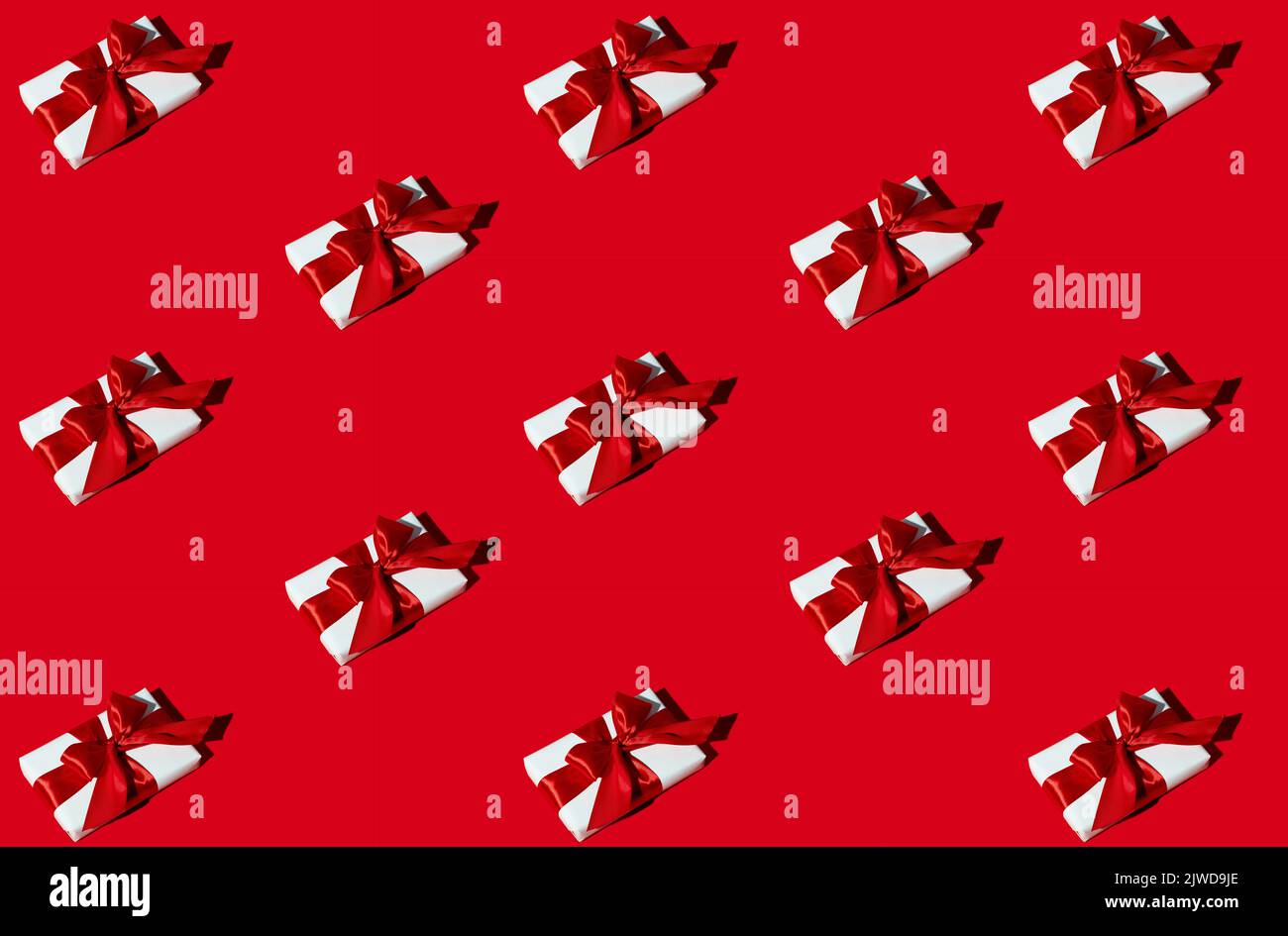 Valentine presents hi-res stock photography and images - Alamy