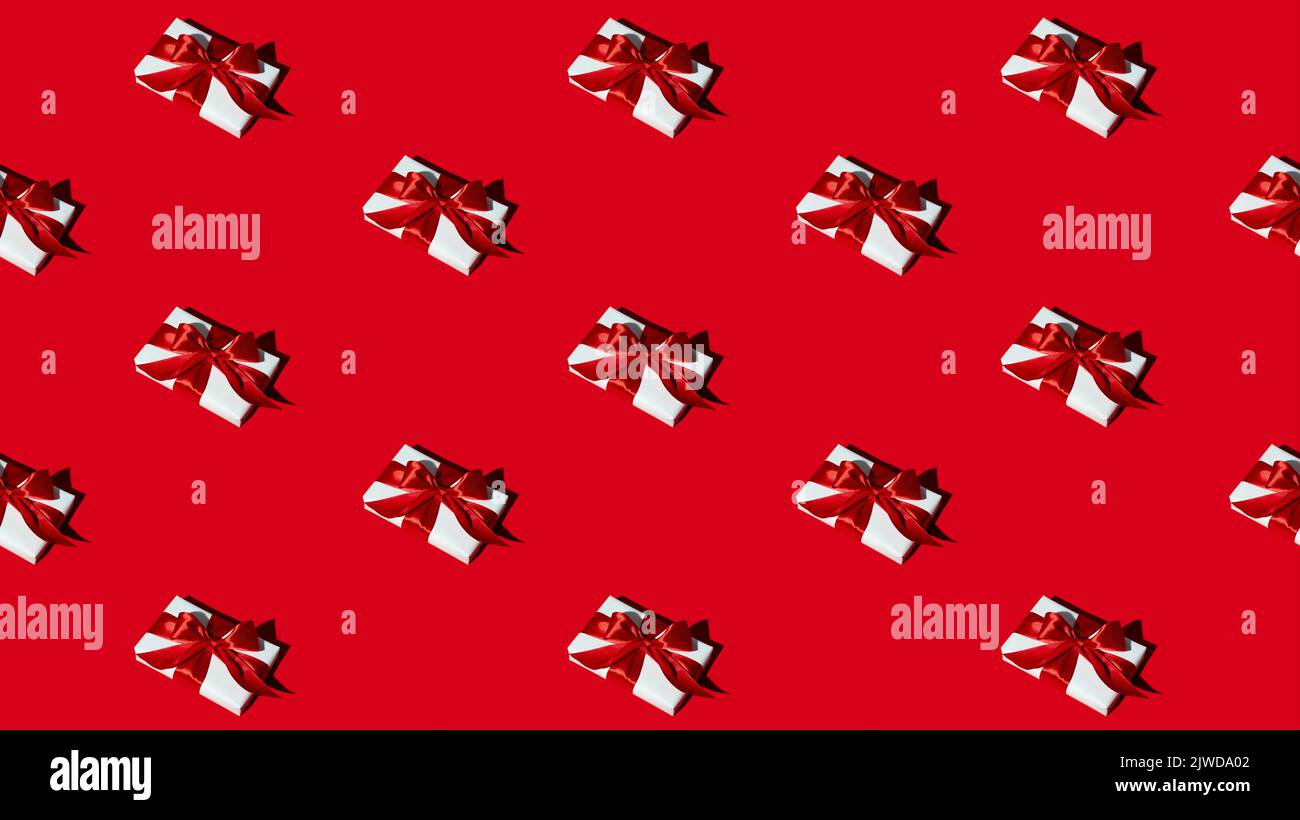 Decorative women hi-res stock photography and images - Alamy