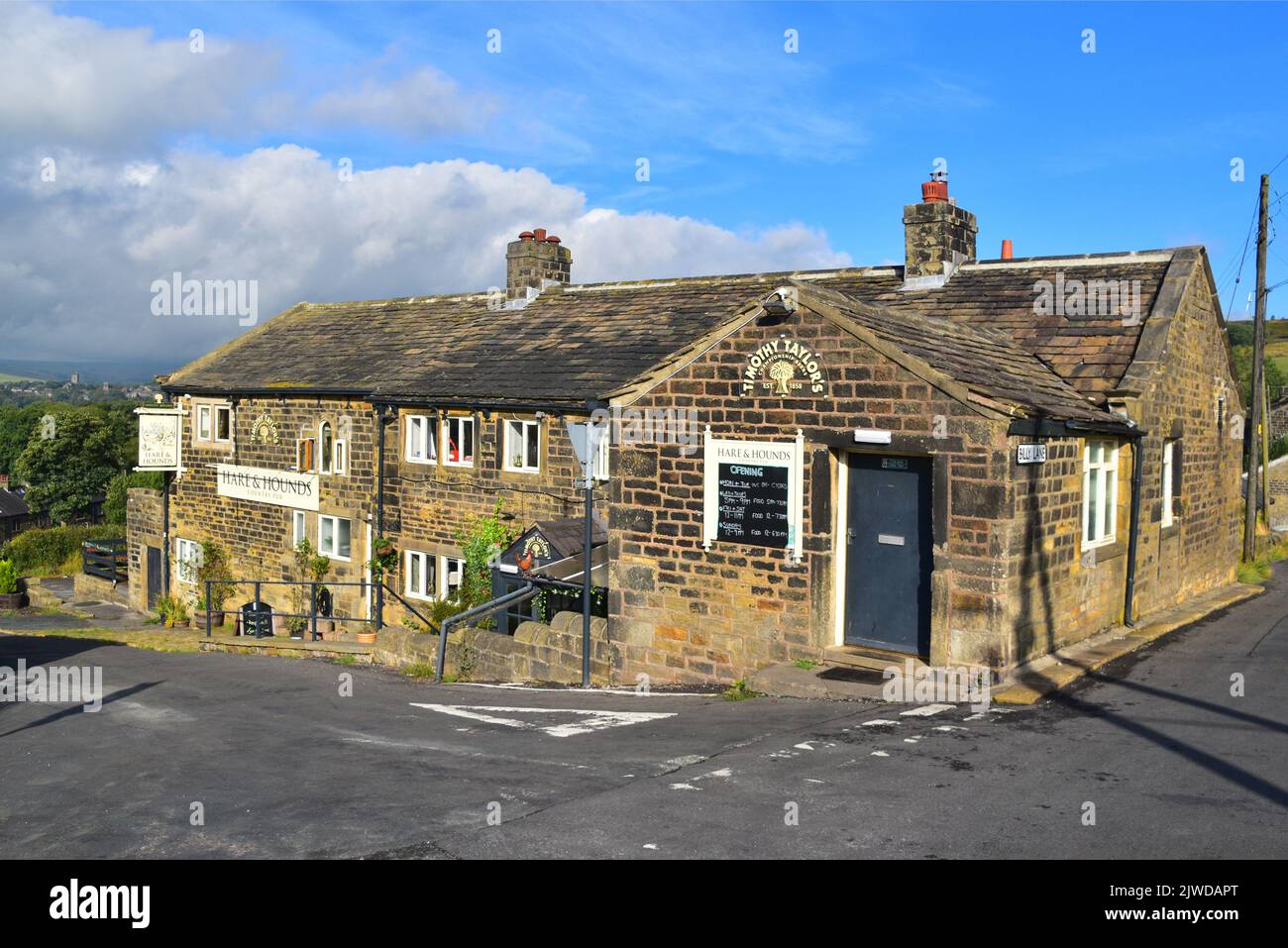 Old town hebden bridge hi-res stock photography and images - Alamy