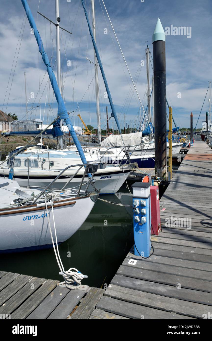 sailing boats on floating pontoon moorings, lowestoft suffolk england ...
