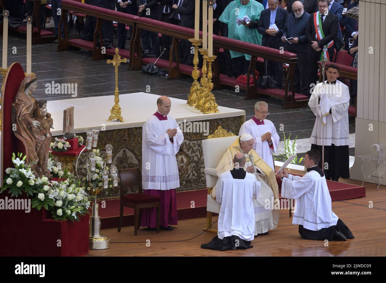 Vatican City State, Vatikanstadt. 04th Sep, 2022. Pope Francis presides ...