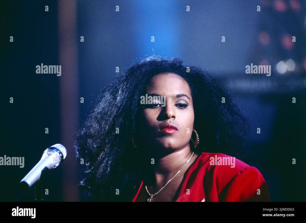 Sängerin gina hi-res stock photography and images - Alamy