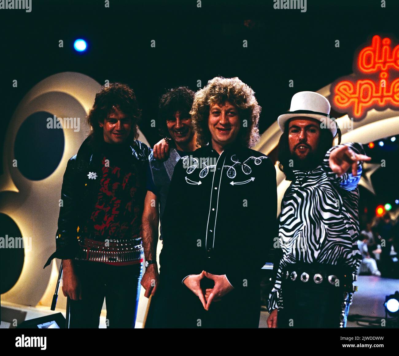 Slade band 1980s hi-res stock photography and images - Alamy