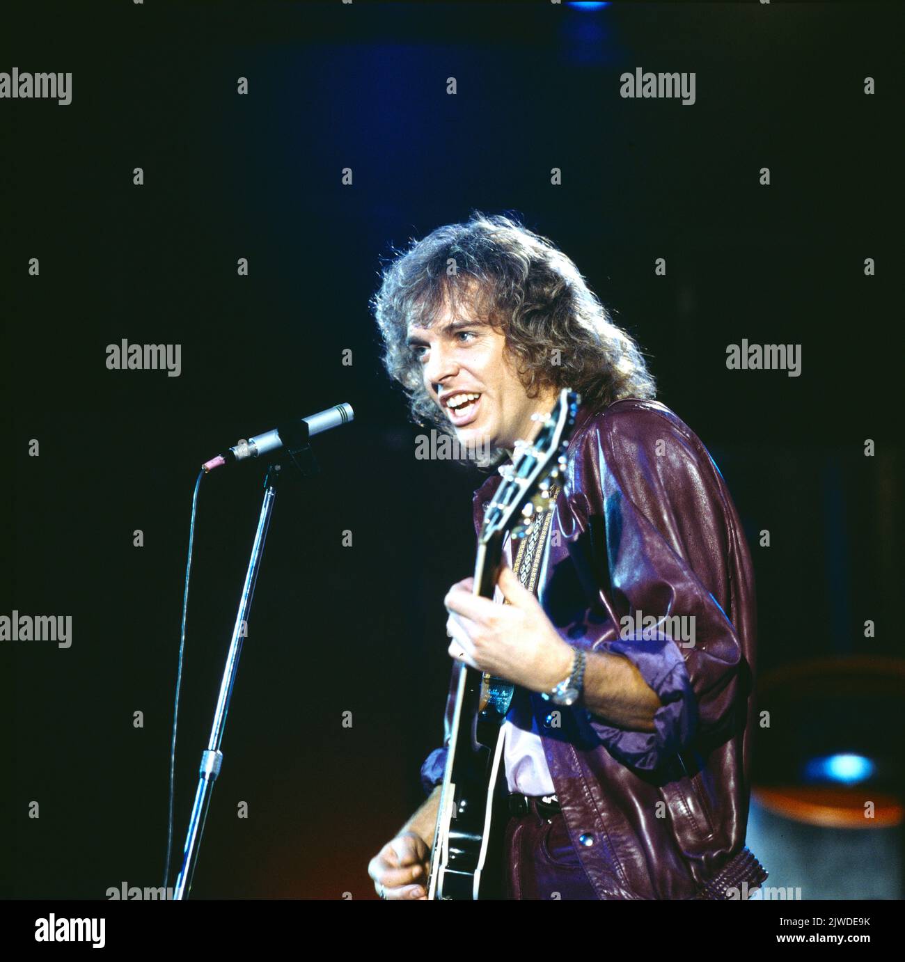 Peter frampton 1970s hi-res stock photography and images - Alamy