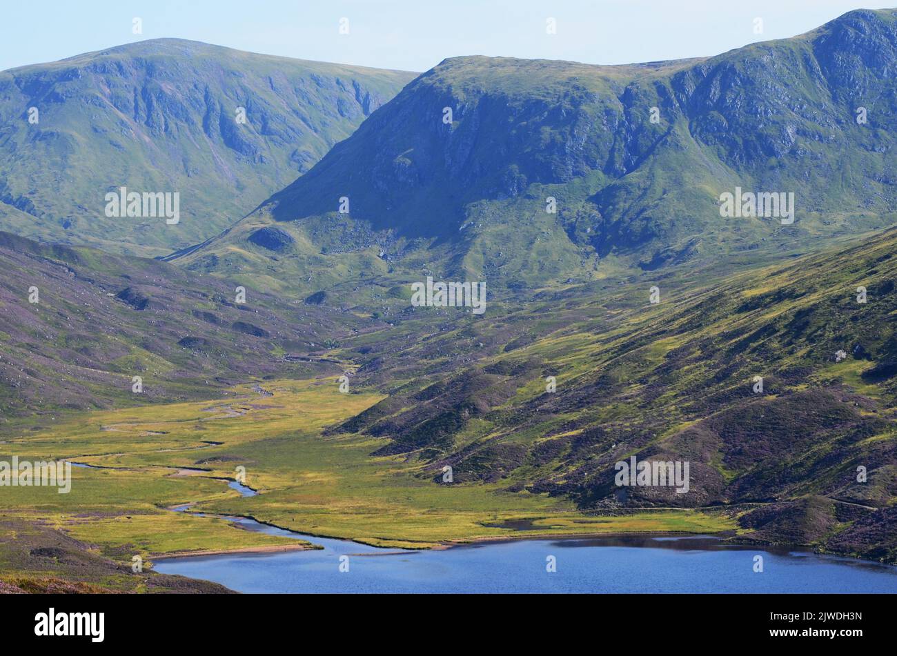 Loch callater walk hi-res stock photography and images - Alamy