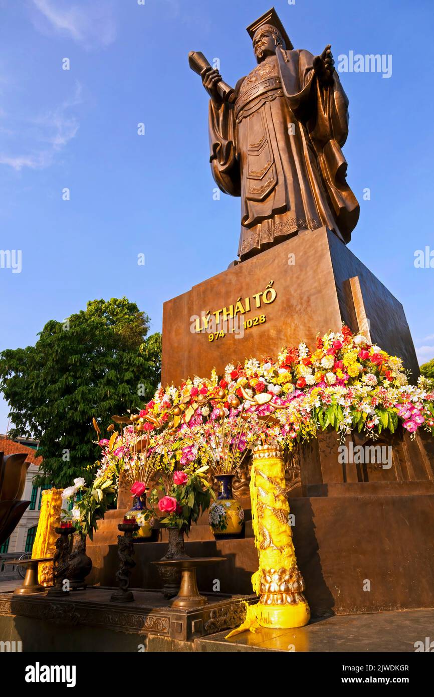 Hanoi founder memorial hi-res stock photography and images - Alamy