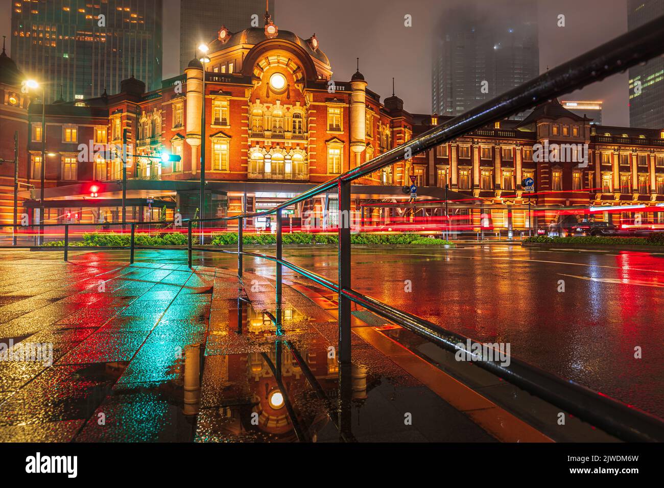 Tokyo Station in a raining night Stock Photo - Alamy