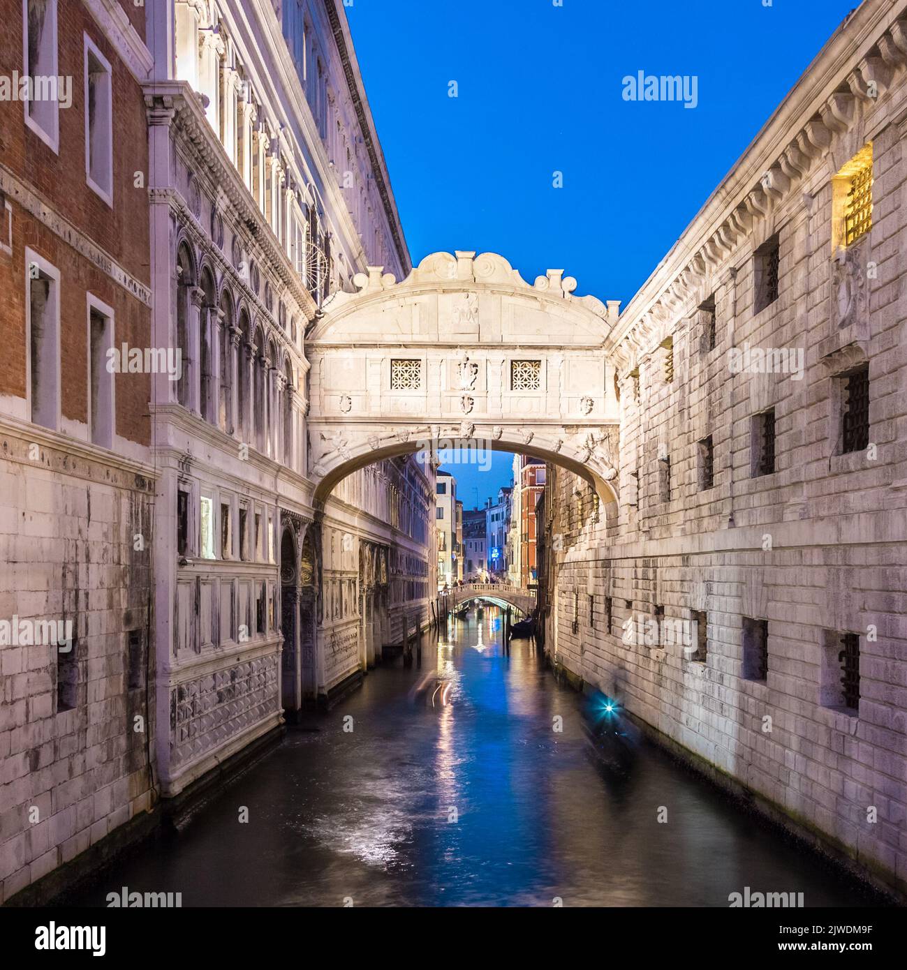Bridge of Sighs, Venice, Italy Stock Photo - Alamy