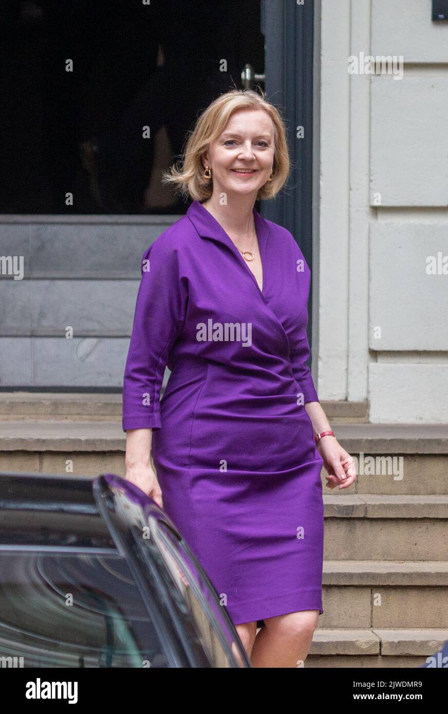 London, England, UK. 5th Sep, 2022. LIZ TRUSS is seen leaving ...