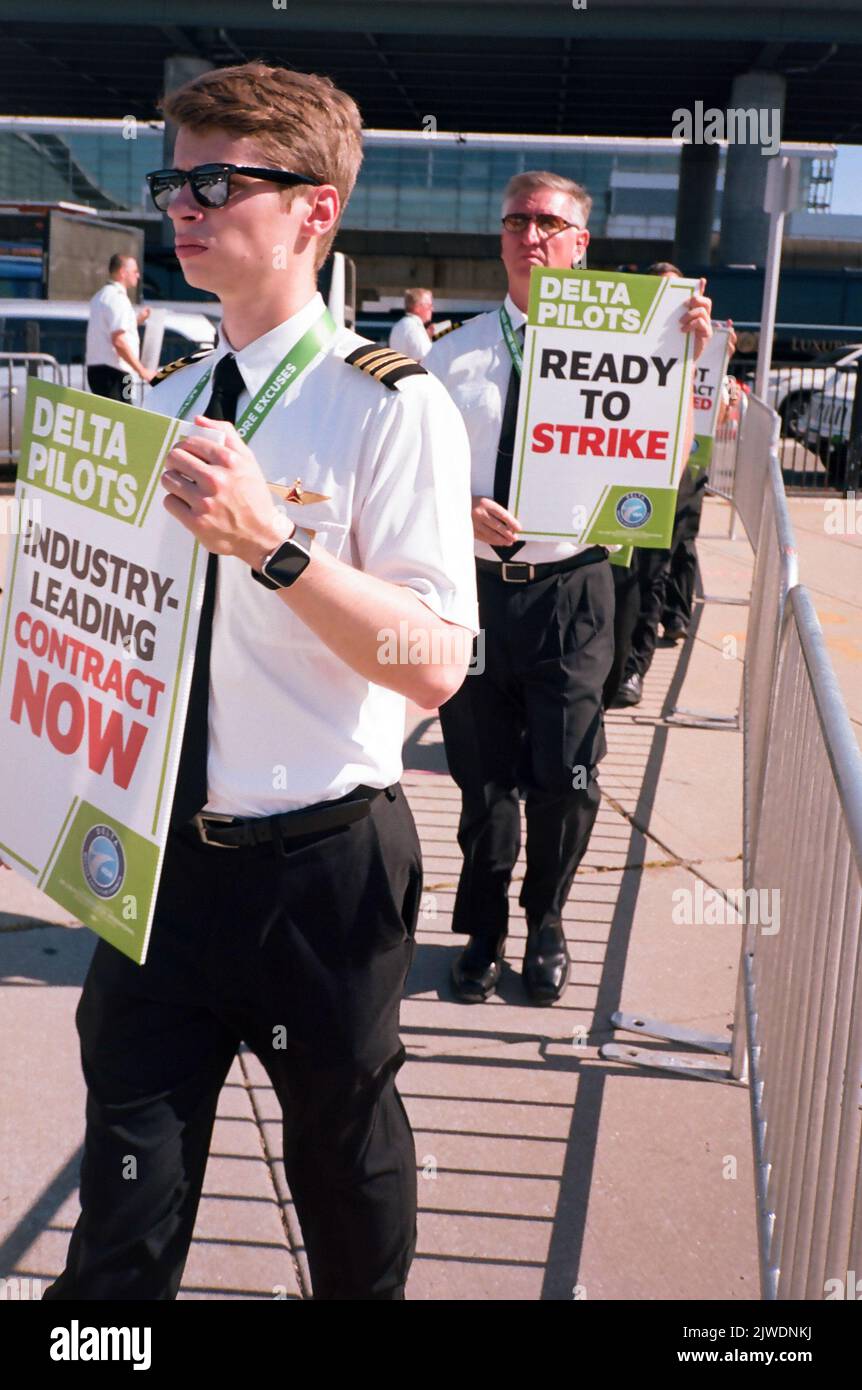 Queens, NY, USA. 14th Aug, 2022. JFK airport. Air Line Pilots ...