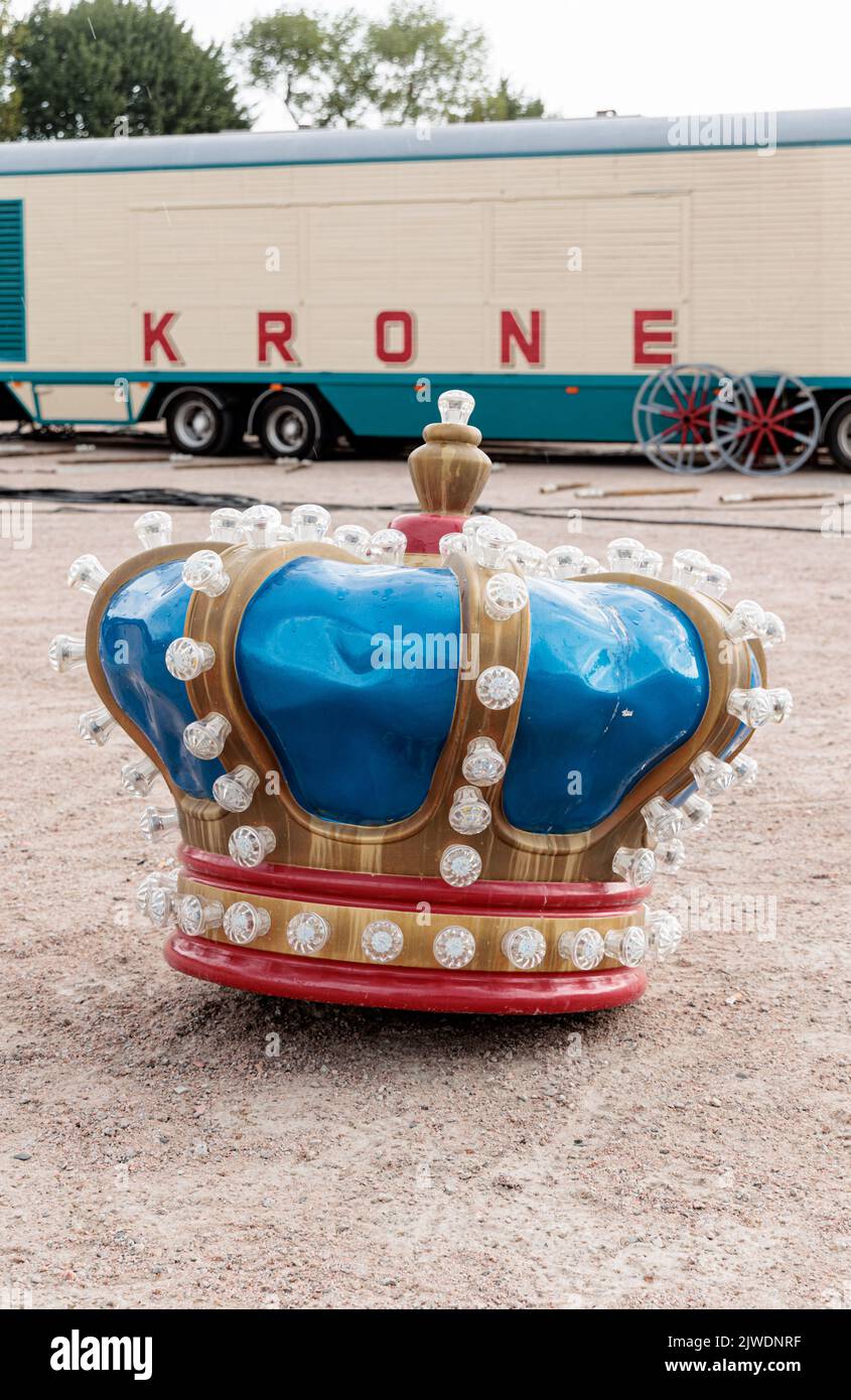 Hamburg, Germany. 05th Sep, 2022. One of the crown, which will finally ...