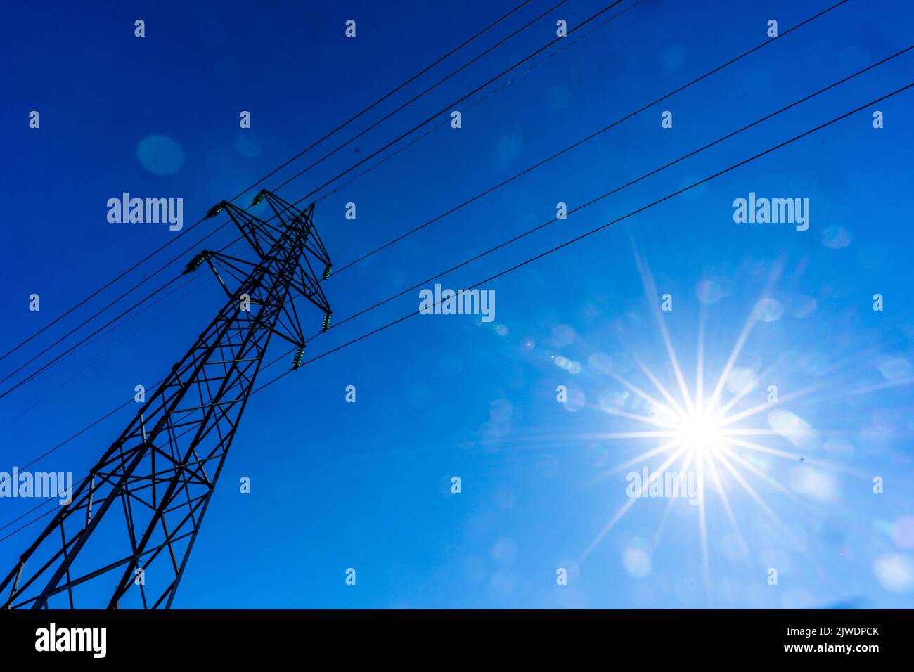 Lillestrøm 20220905.Power, power cables, power cable, power line, late ...