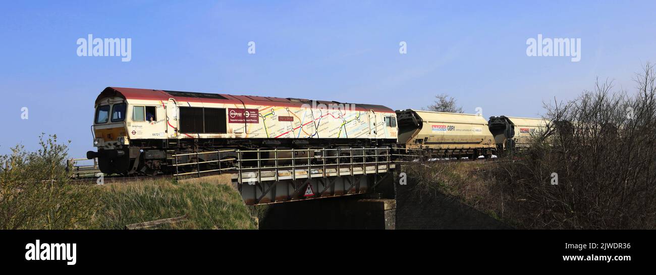 Manea station hi-res stock photography and images - Alamy