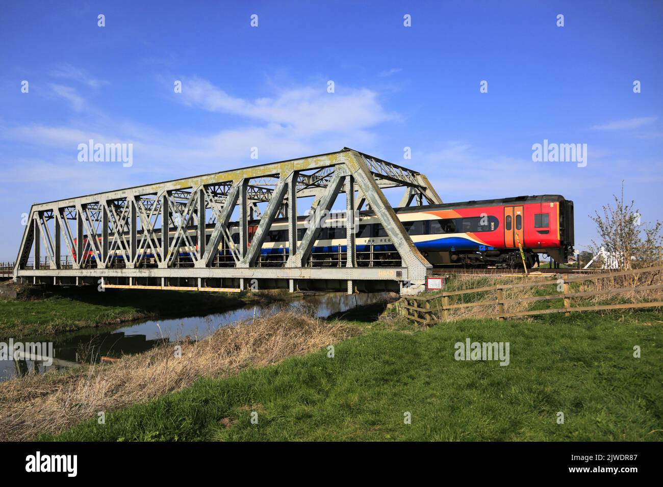 High speed rail class 158 hi-res stock photography and images - Alamy