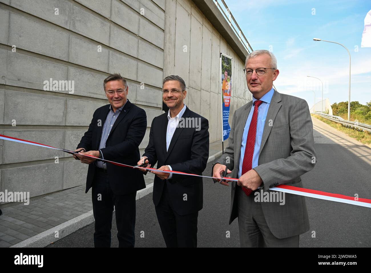 05 September 2022, Brandenburg, Potsdam: Thomas Heyne (l-r), Director ...