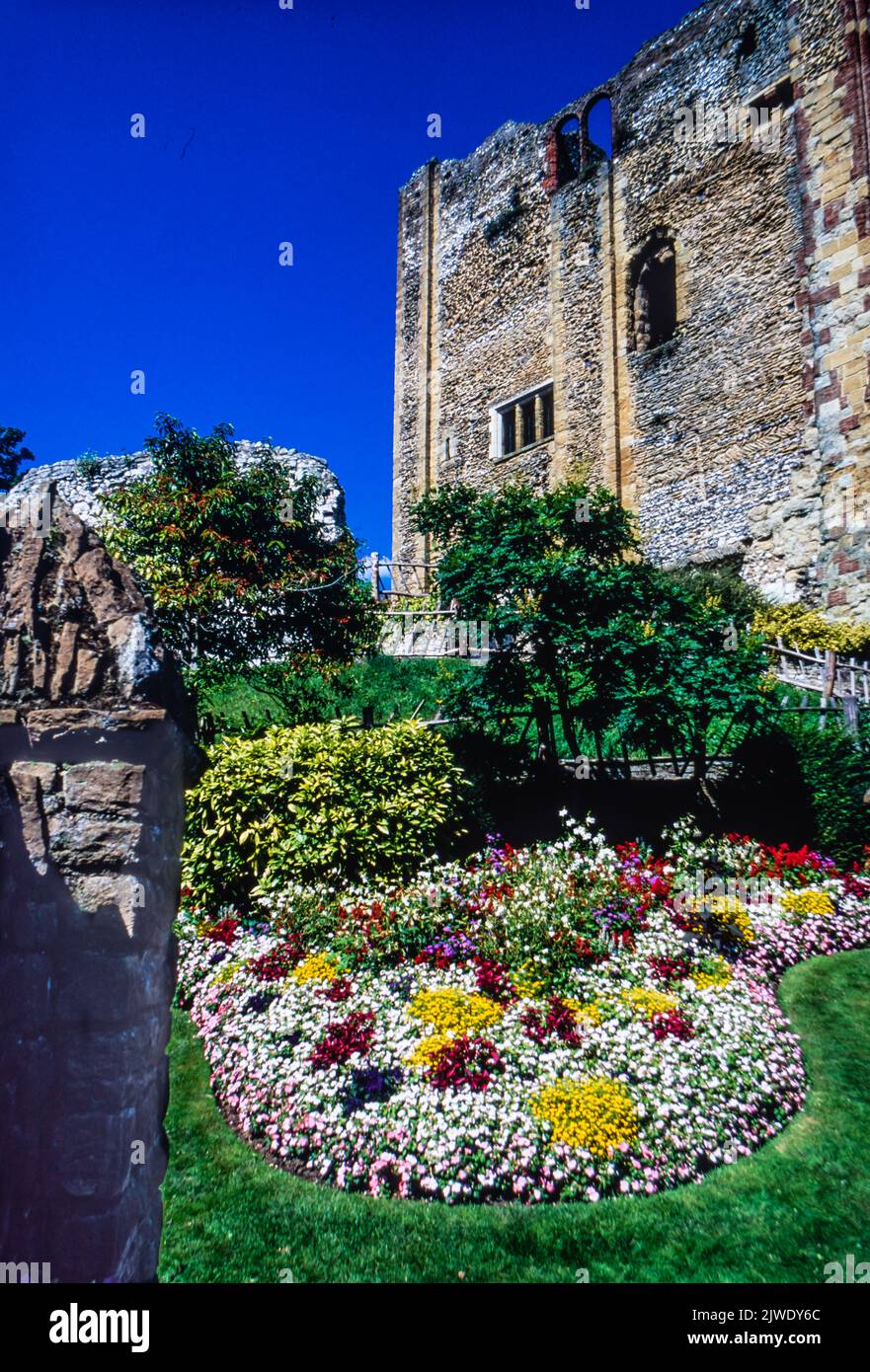Guildford castle building hi-res stock photography and images - Alamy