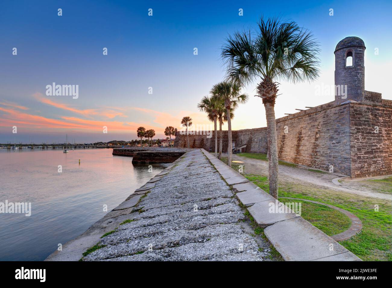 St Augustine fort at sunset in March Stock Photo - Alamy