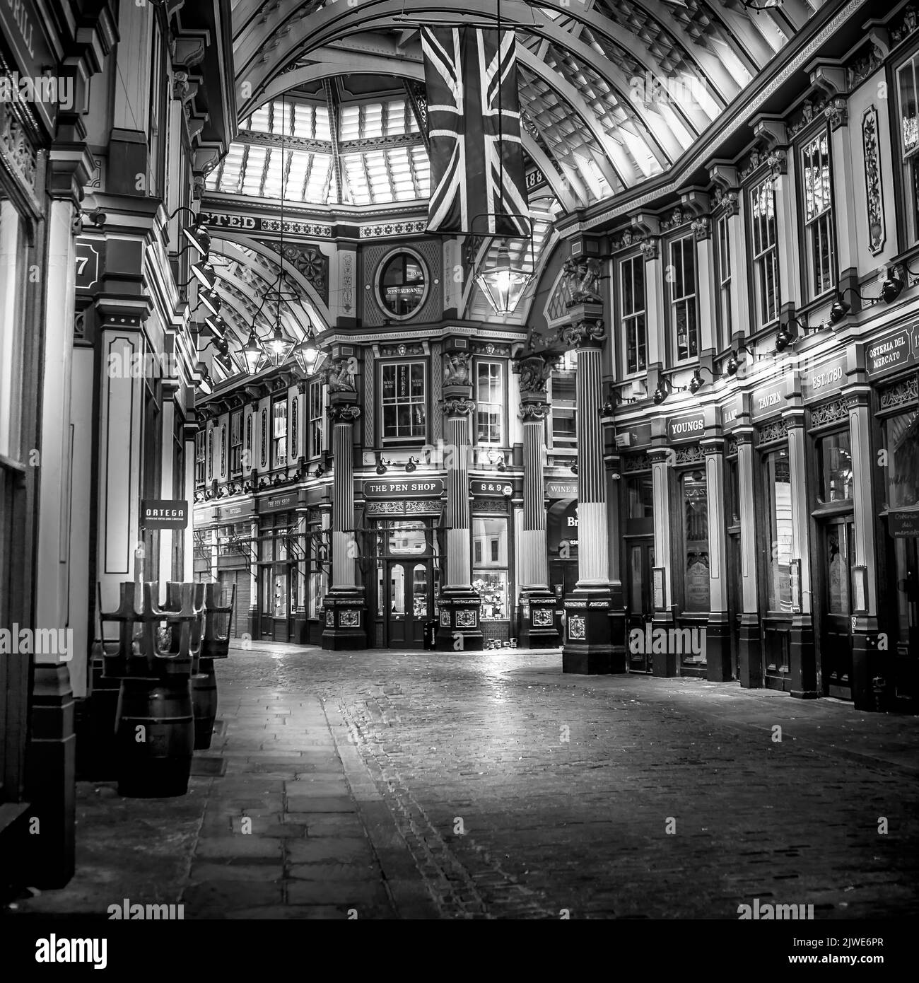 Retail street market Black and White Stock Photos & Images - Alamy