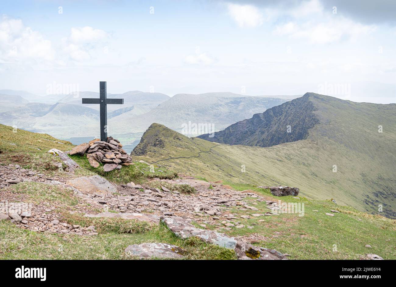 The Eighteenth cross on the West Side Pilgrim's Trail up Mount Brandon ...