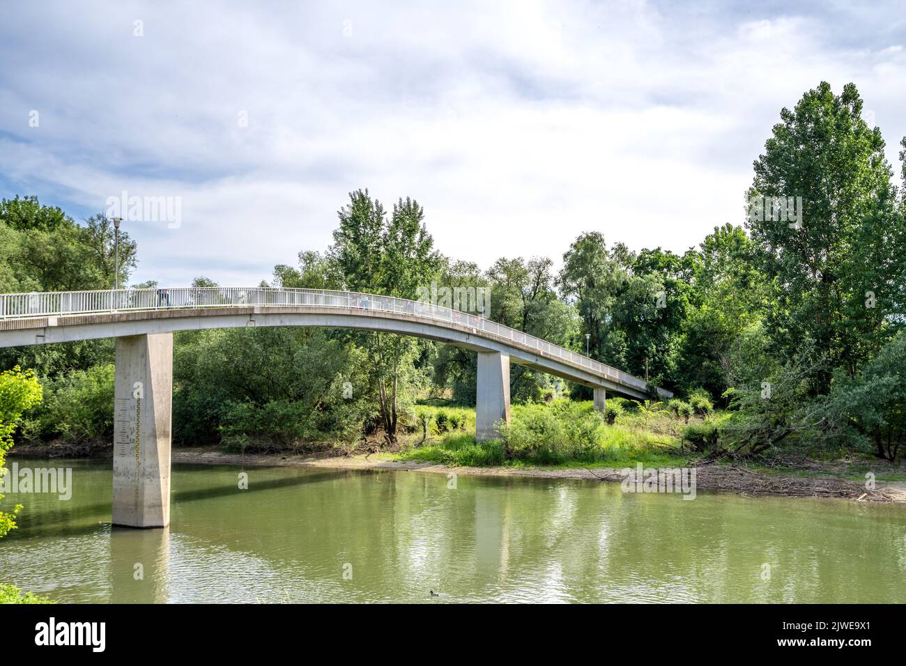 Kuehkopf Bridge, Riedstadt Erfelden, Hessen, Deutschland Stock Photo ...