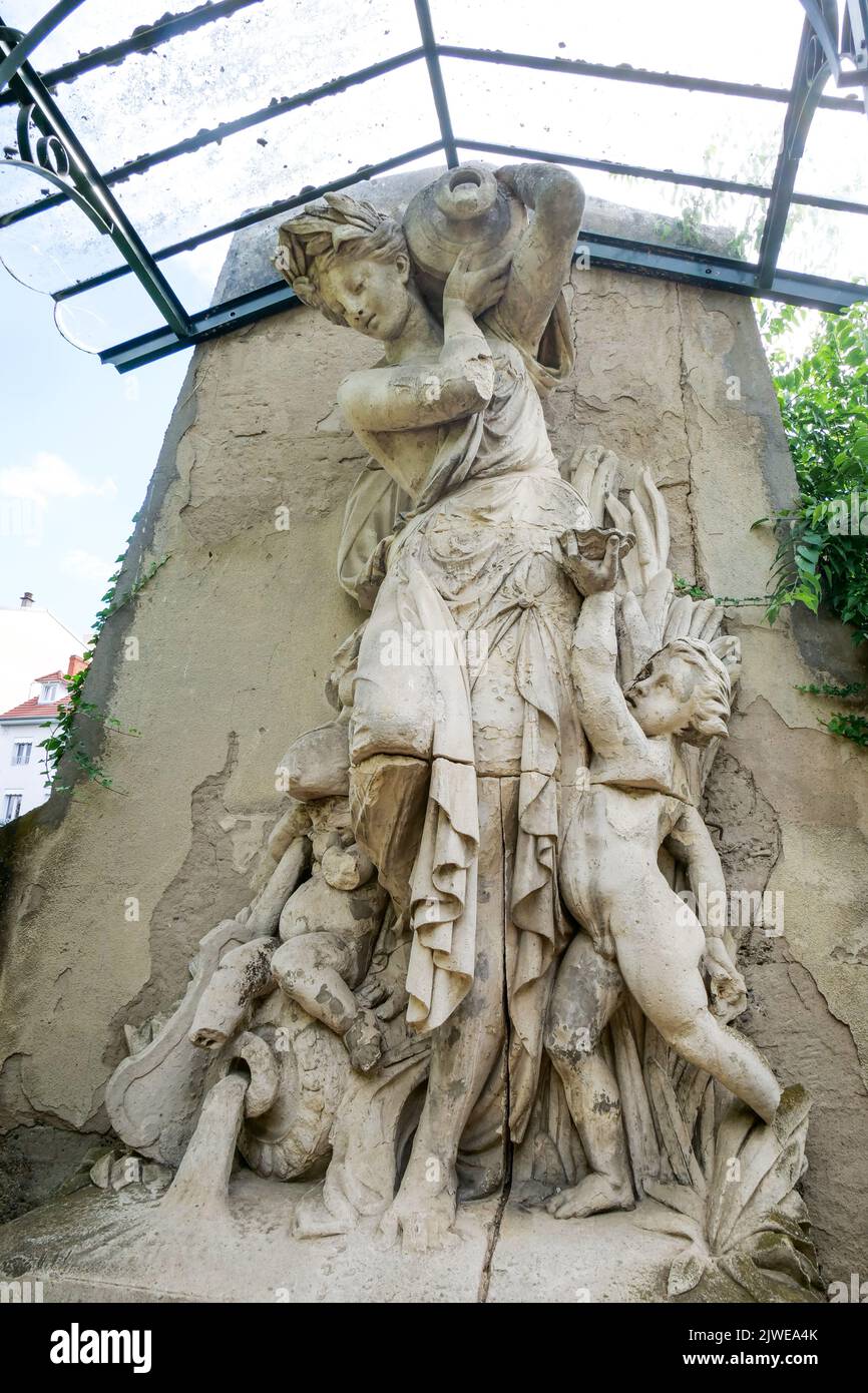 Waters Nymph statue by Ernest Carrier-Belleuse, Vichy, Allier, AURA ...