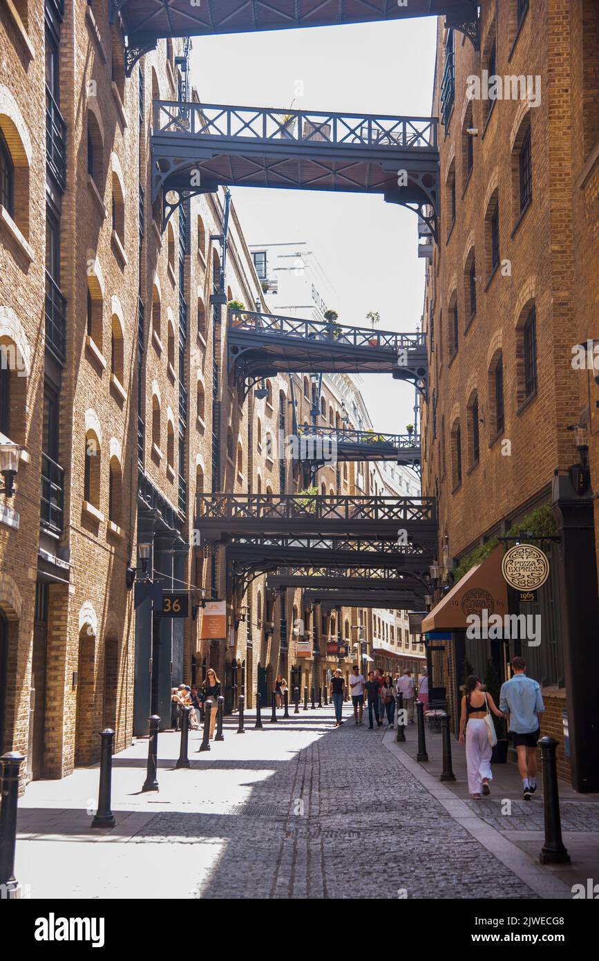Shad Thames, London Stock Photo - Alamy