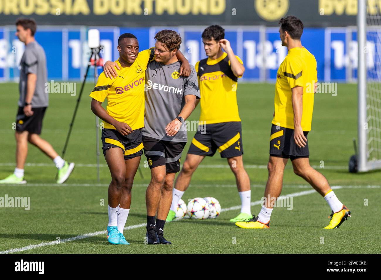 Dortmund, Germany. 05th Sep, 2022. Soccer: Champions League, before the match Borussia Dortmund ...