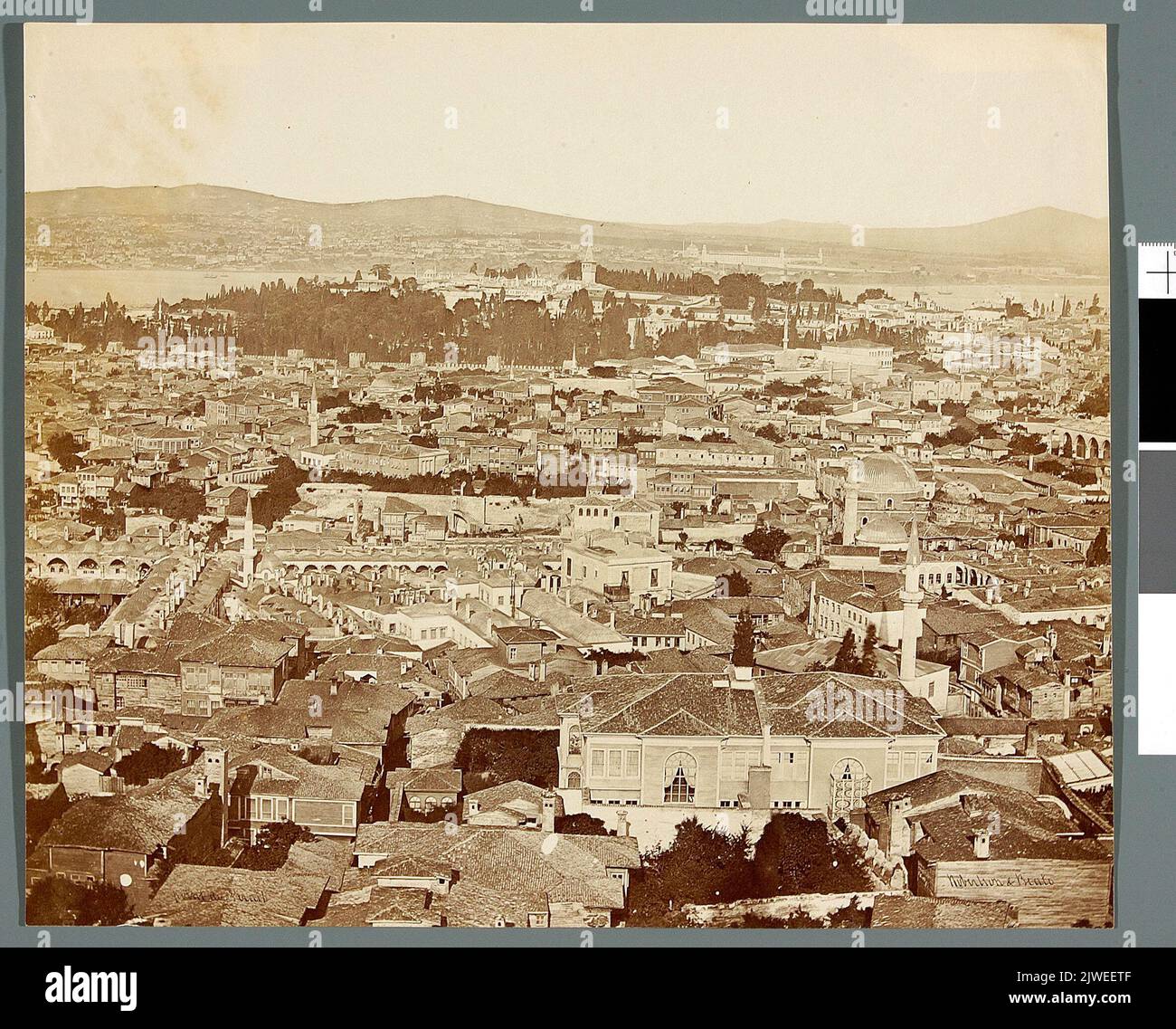 "Point du Serail" [Stambuł. Panorama miasta]. Beato, Felice (ca 1830 ...