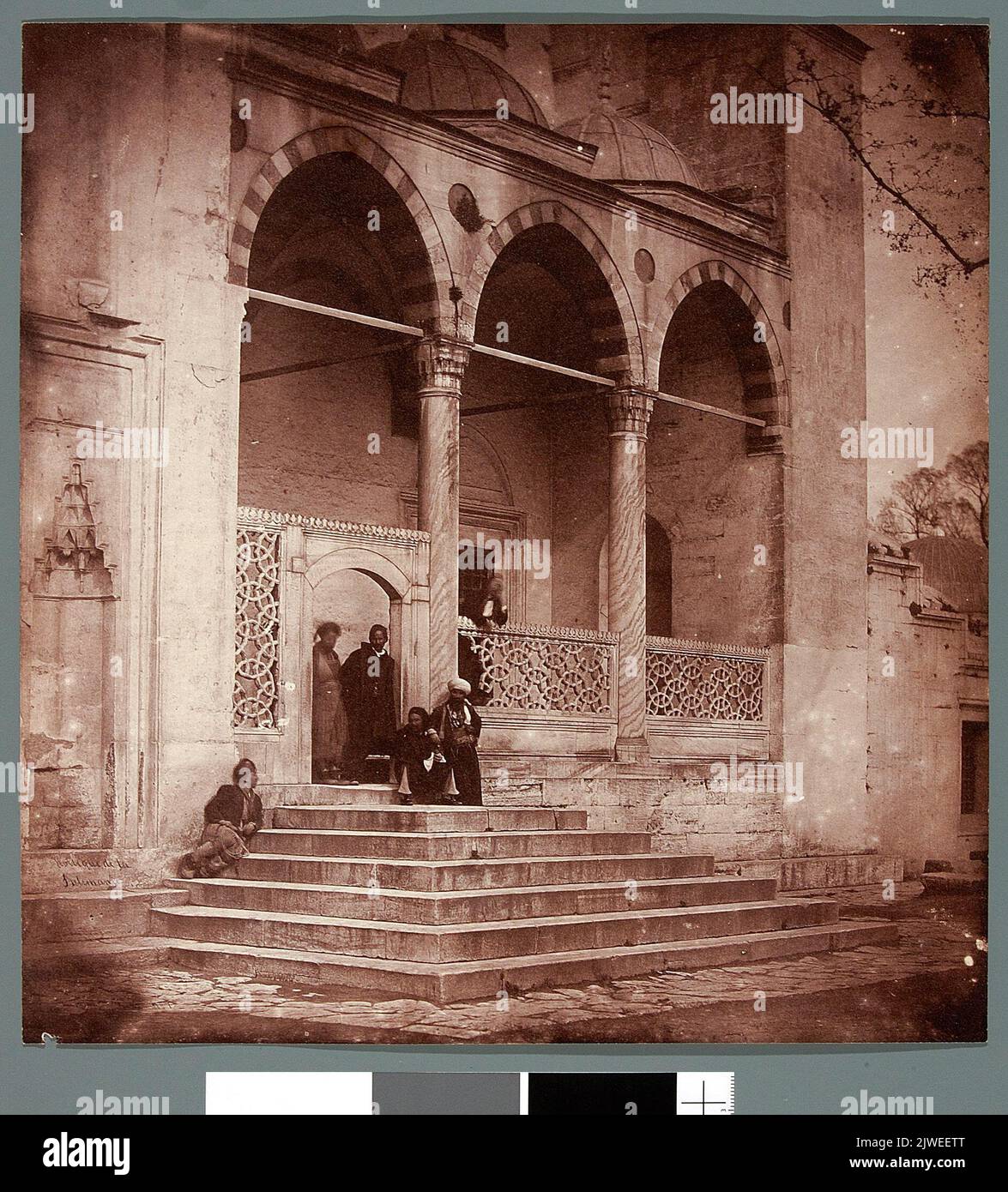 "Portique de la Sulimanie" [Stambuł. Portyk meczetu Süleymaniye ...