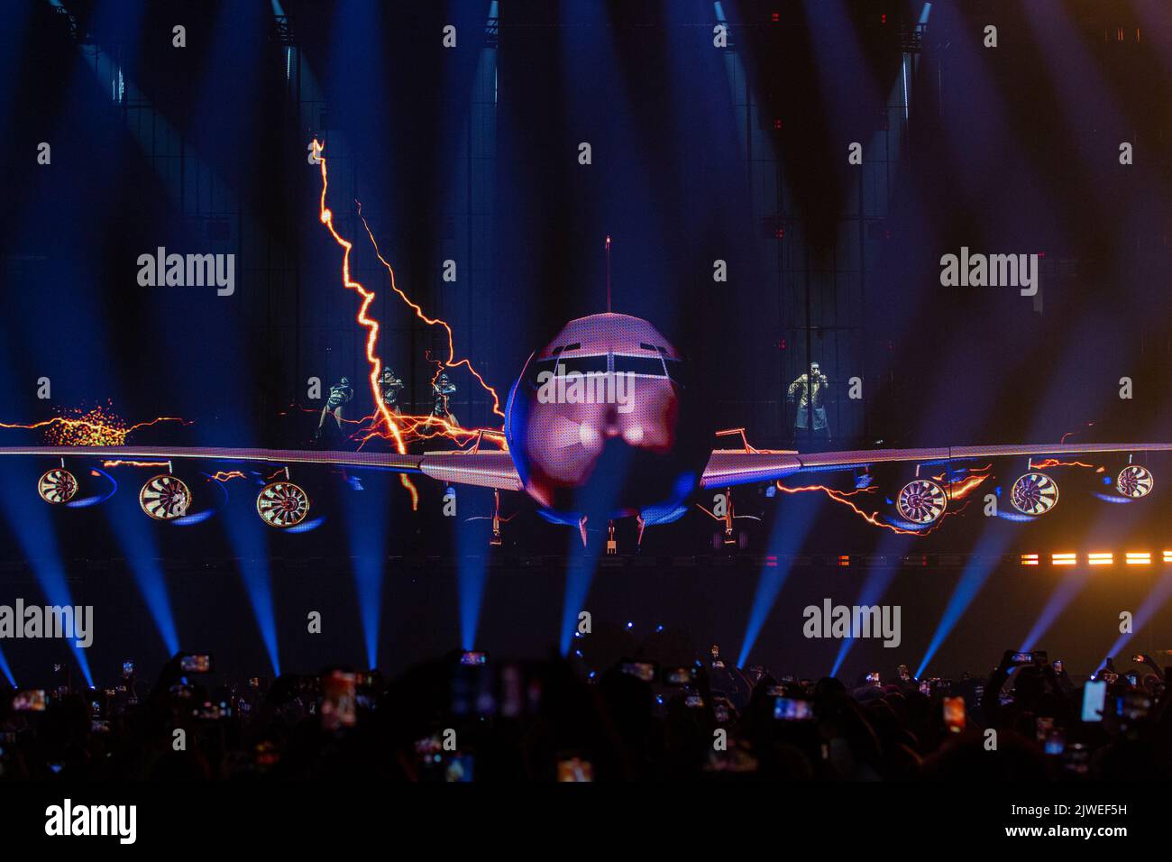 Puerto rican singer daddy yankee hi-res stock photography and images ...